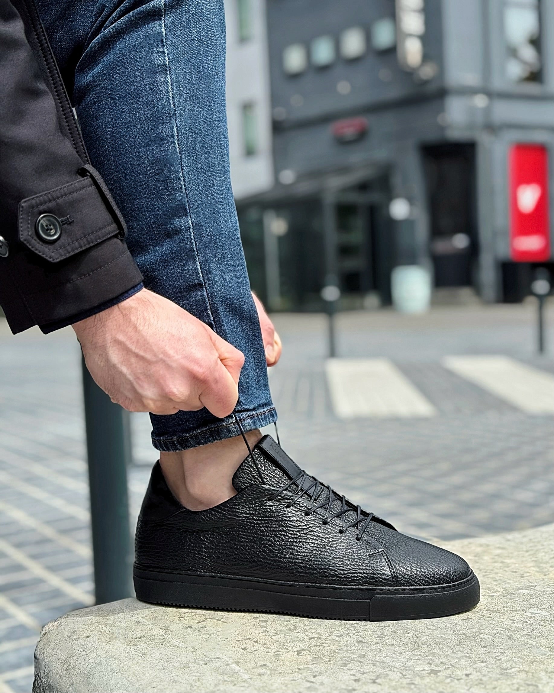 Sneakers nach Maß: Herren-Sneaker aus Haifischleder – Kuvet. - Premium ...